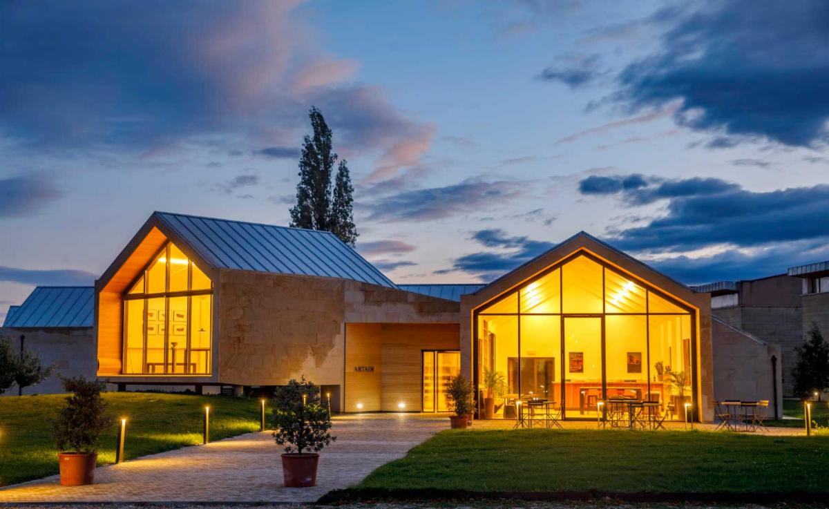 Bodegas Artadi | Back in Stock!