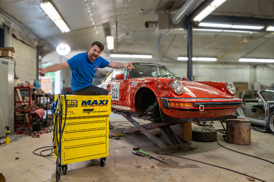 Quick Video | Vintage Porsche Race Car Repair