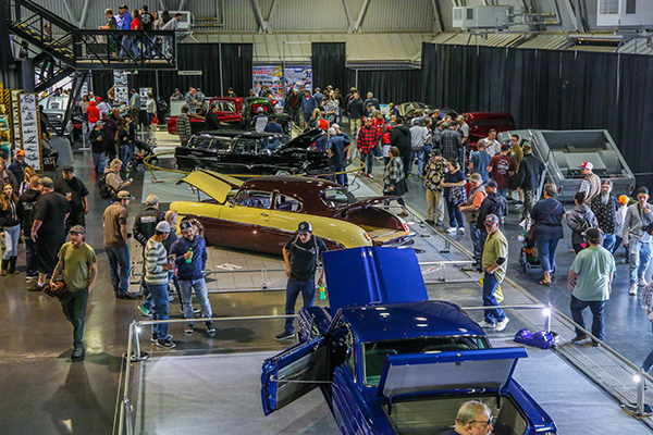NEW VINTAGE FORD Website - 74th Sacramento Autorama - Meet CHiPs TV ...