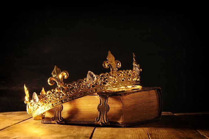 Adjust Your Crown 👑