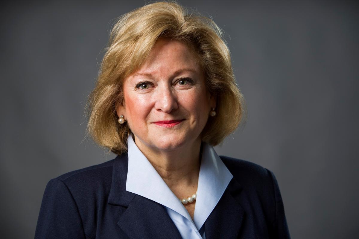 History of Burgoo and Horseracing, 1980 Hot Pink Chiffon Suzy ...