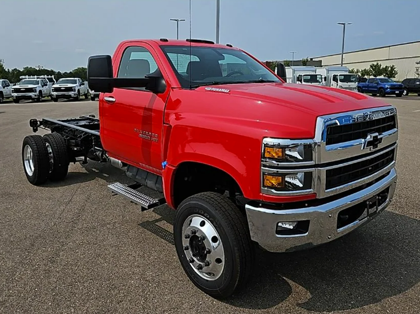 🛻Brand New Work Trucks on the Lot Now