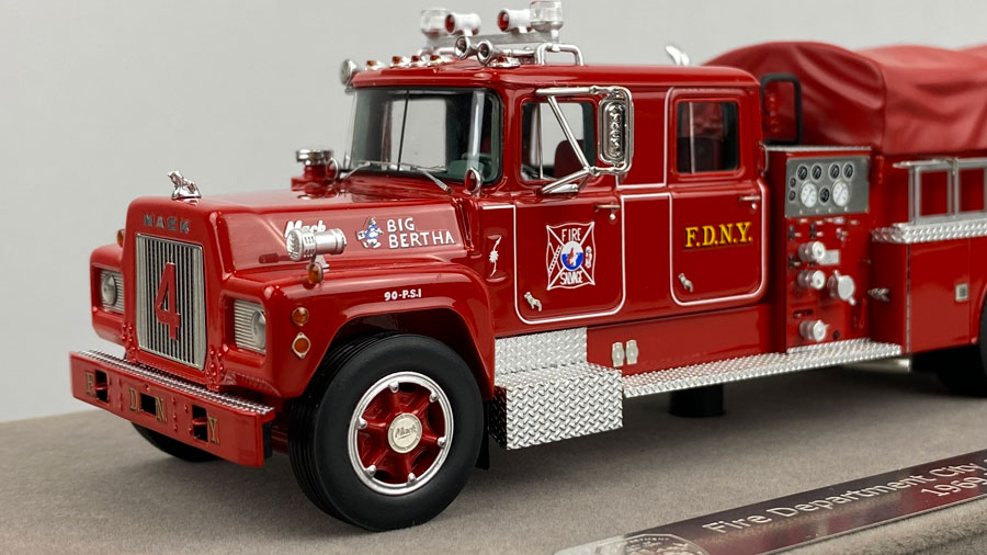 The much-anticipated FDNY Mack R Salvage/Engines have arrived...
