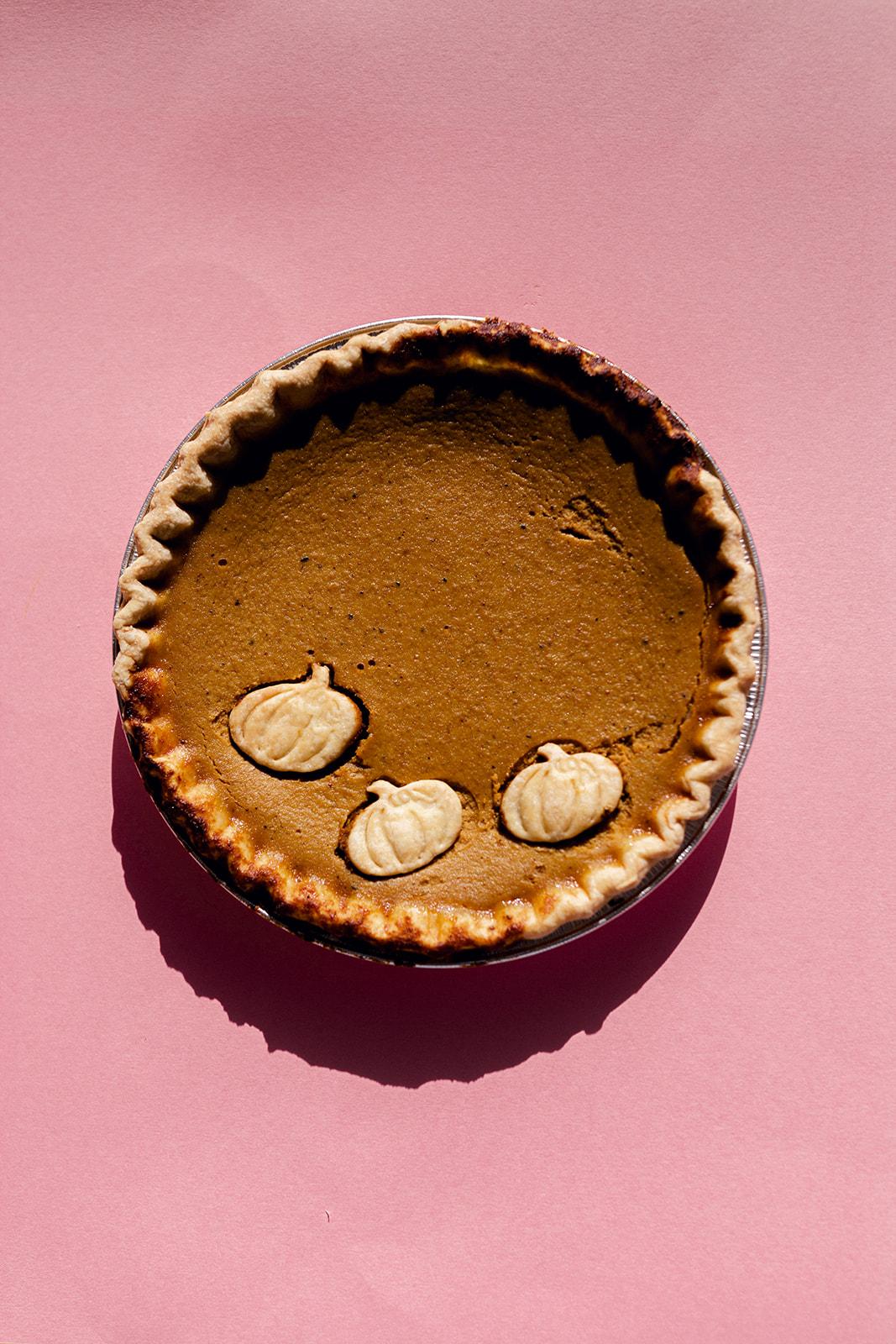 Order Your Favorite Thanksgiving Pies by Wednesday, November 17!