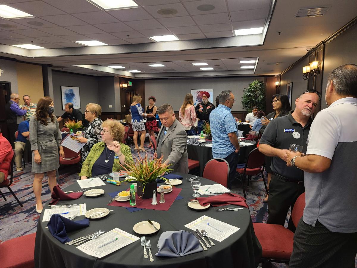 RBN Holiday Networking Luncheon - Display Tables Only $5