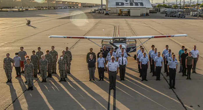 Hiller X-18: Tiltwing transport aircraft built from scavenged parts