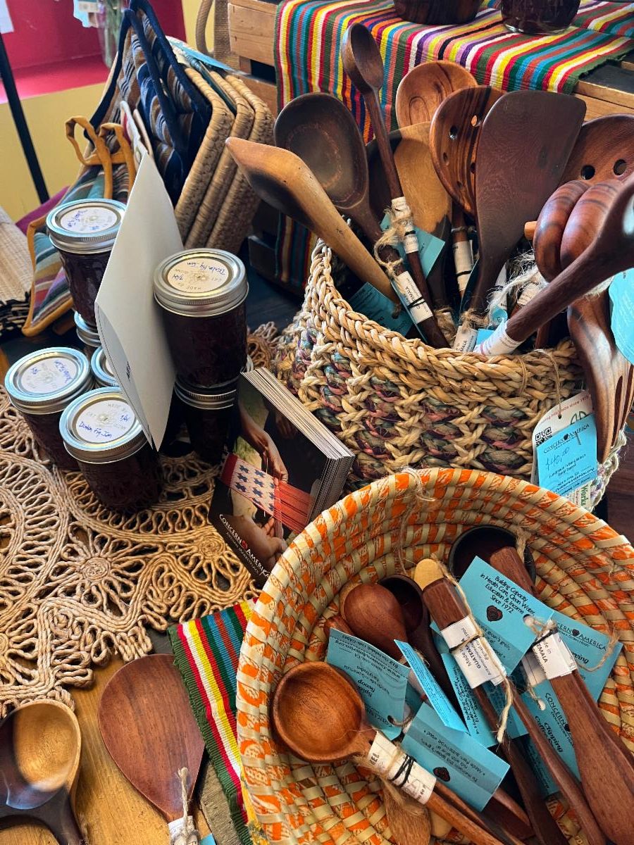 🗓Save the Date: Annual Holiday Craft Sale!🎁