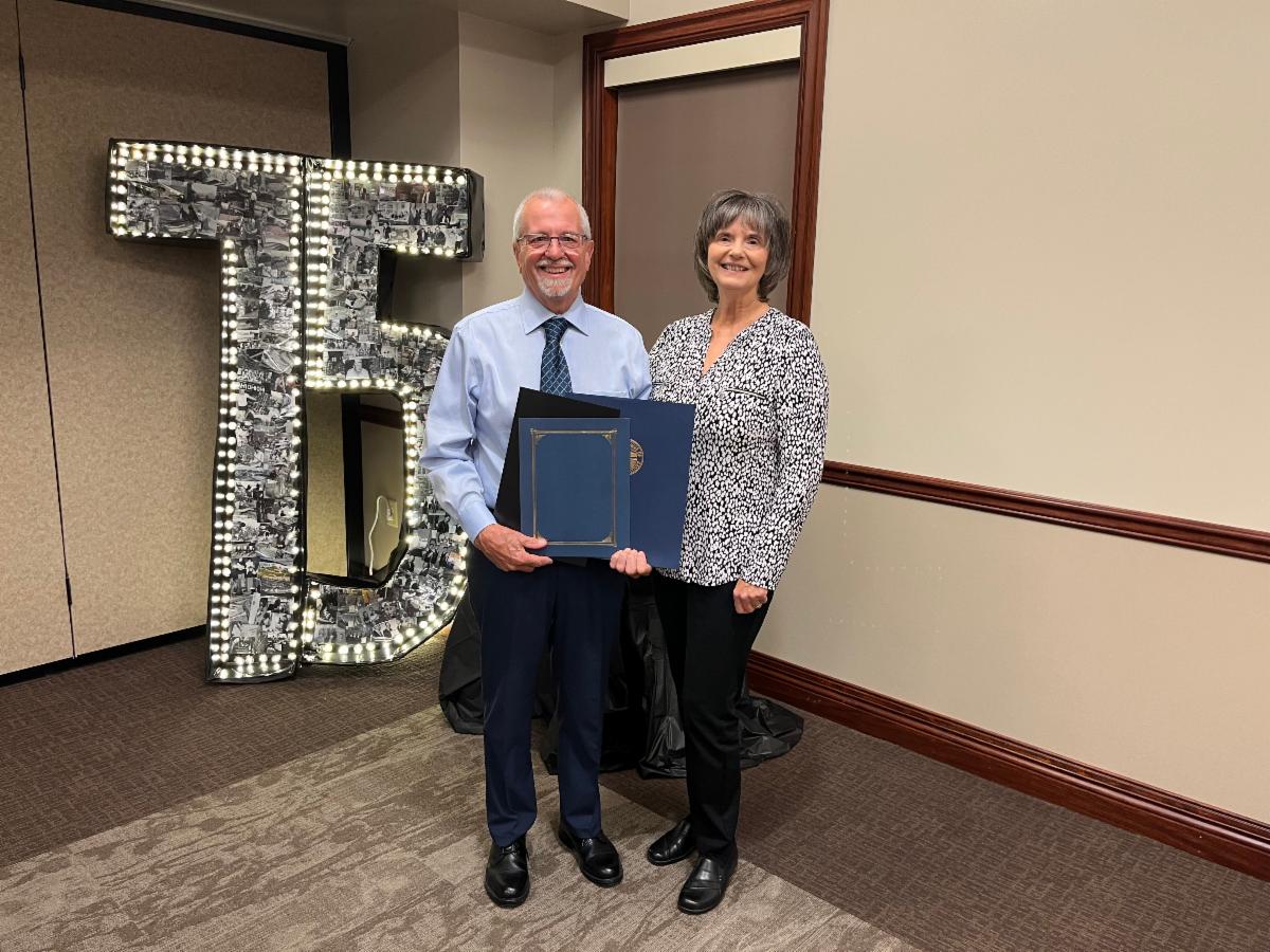 Richland SWCD Milkweed Seed Pod Collection and More