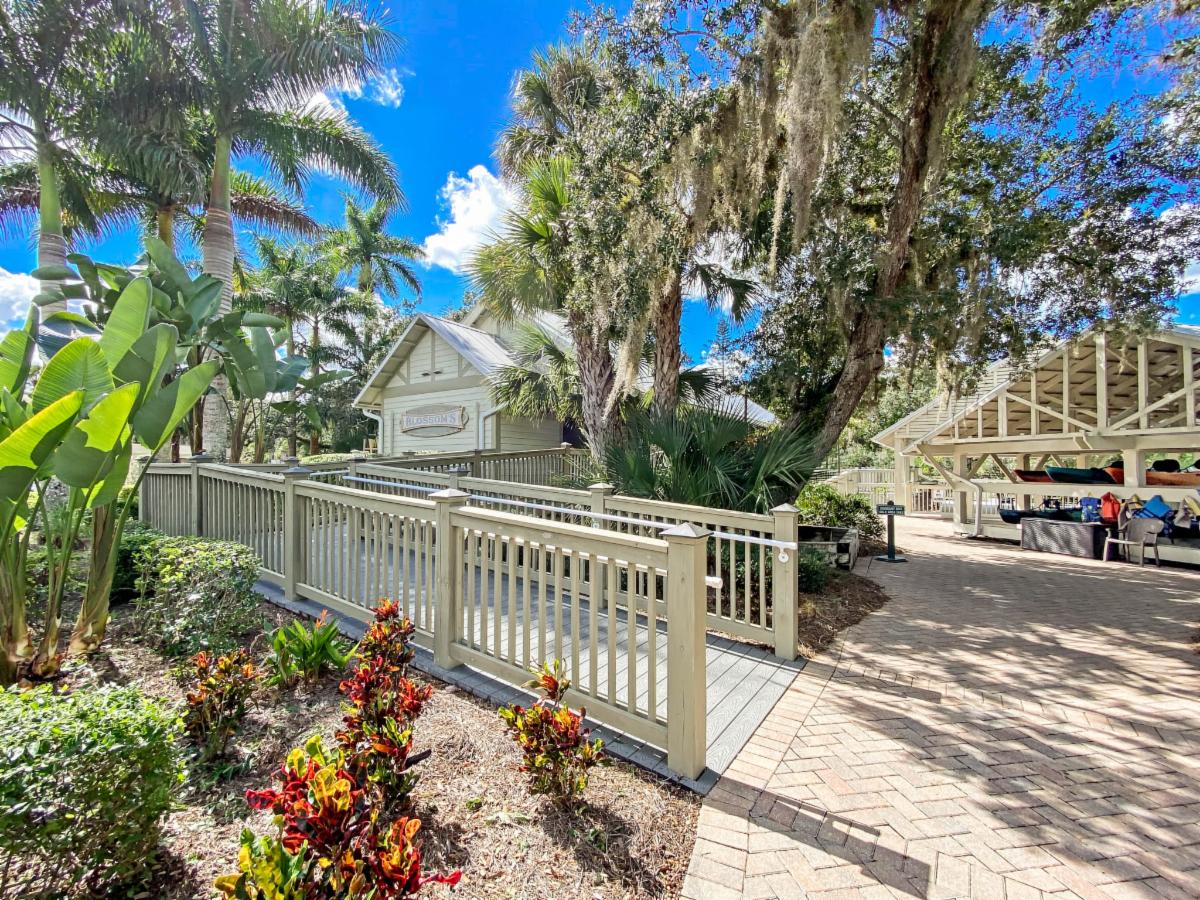 🔎 Bruno’s of Brooklyn opens new downtown Fort Myers location