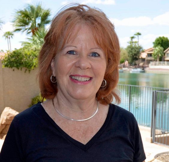Last Minute Cancellation for Nadine Booth's 3 Day Nature-Scapes Class!