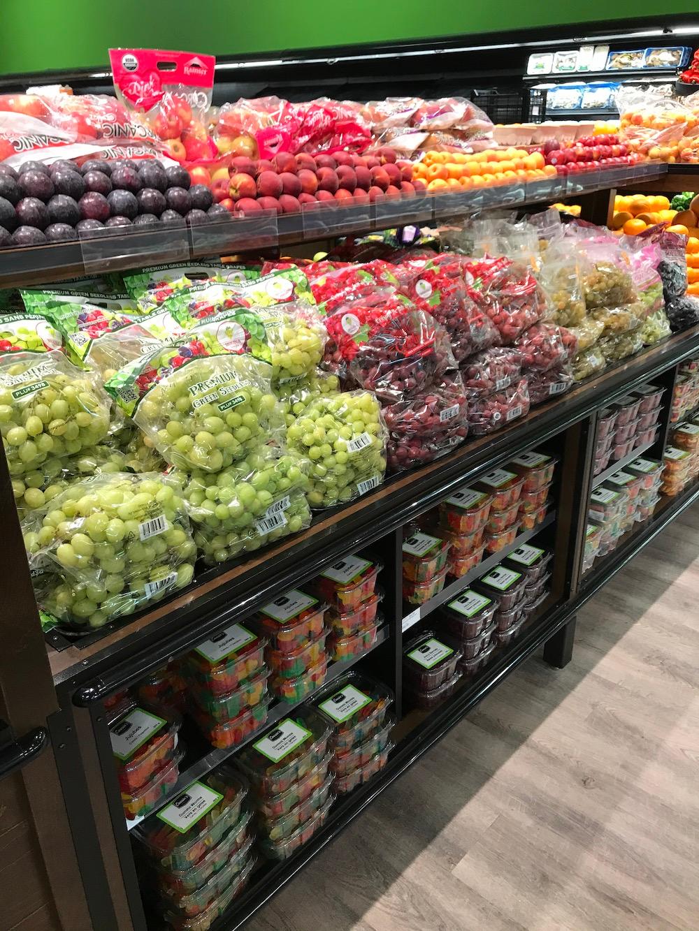 COUSIN'S MARKET - This Week's Fresh Savings!