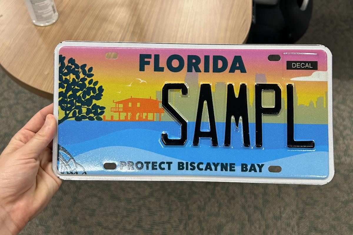 Help us meet 3,000 sign-ups for the “Protect Biscayne Bay” specialty plate!