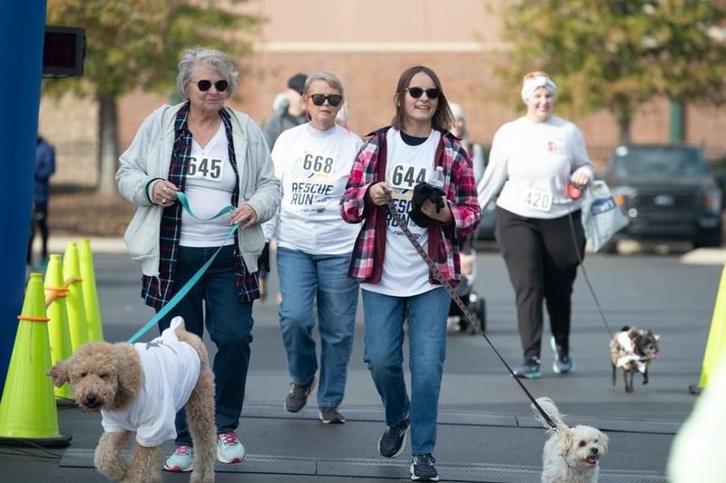 Dare you not to smile back at Kacy!