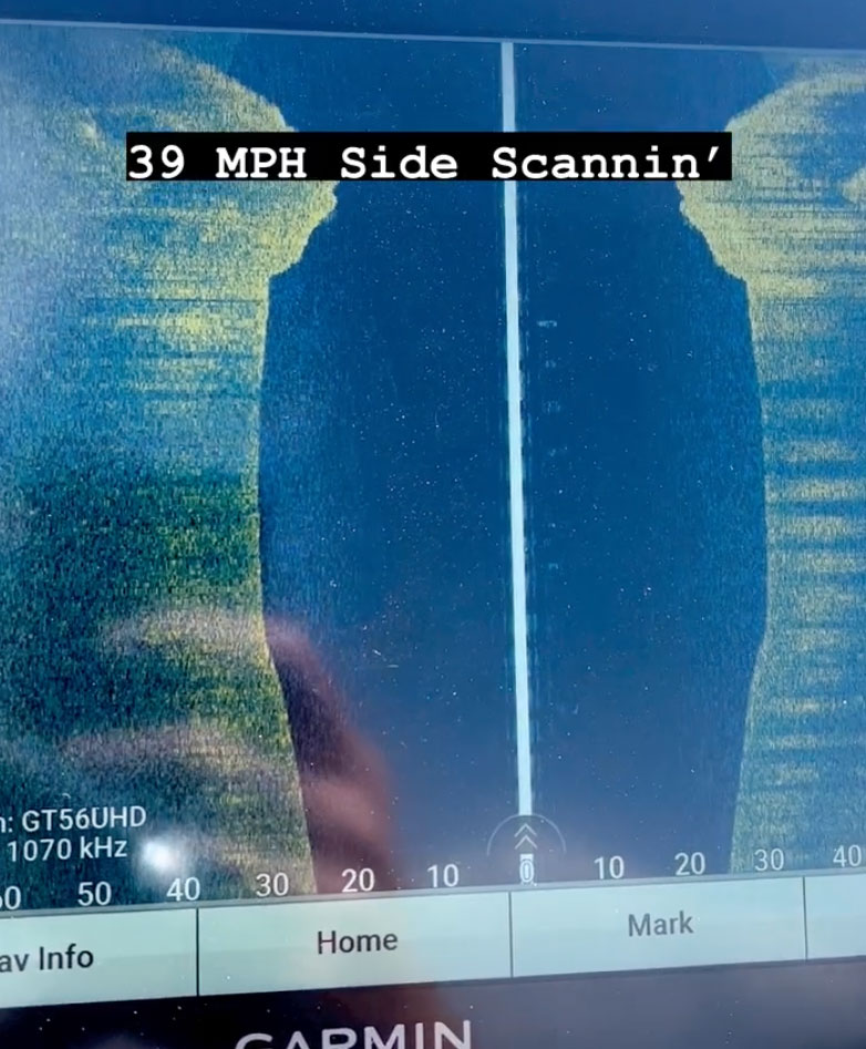 Side scan at 40, Cast Echo bait, 1st float n fly win 👀