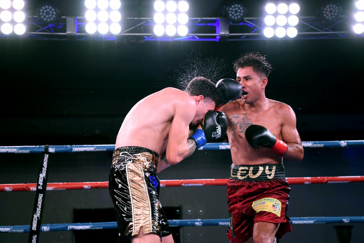 Jesus Saracho and Tarik Zaina Fight to Majority Draw on Thompson Boxing ...