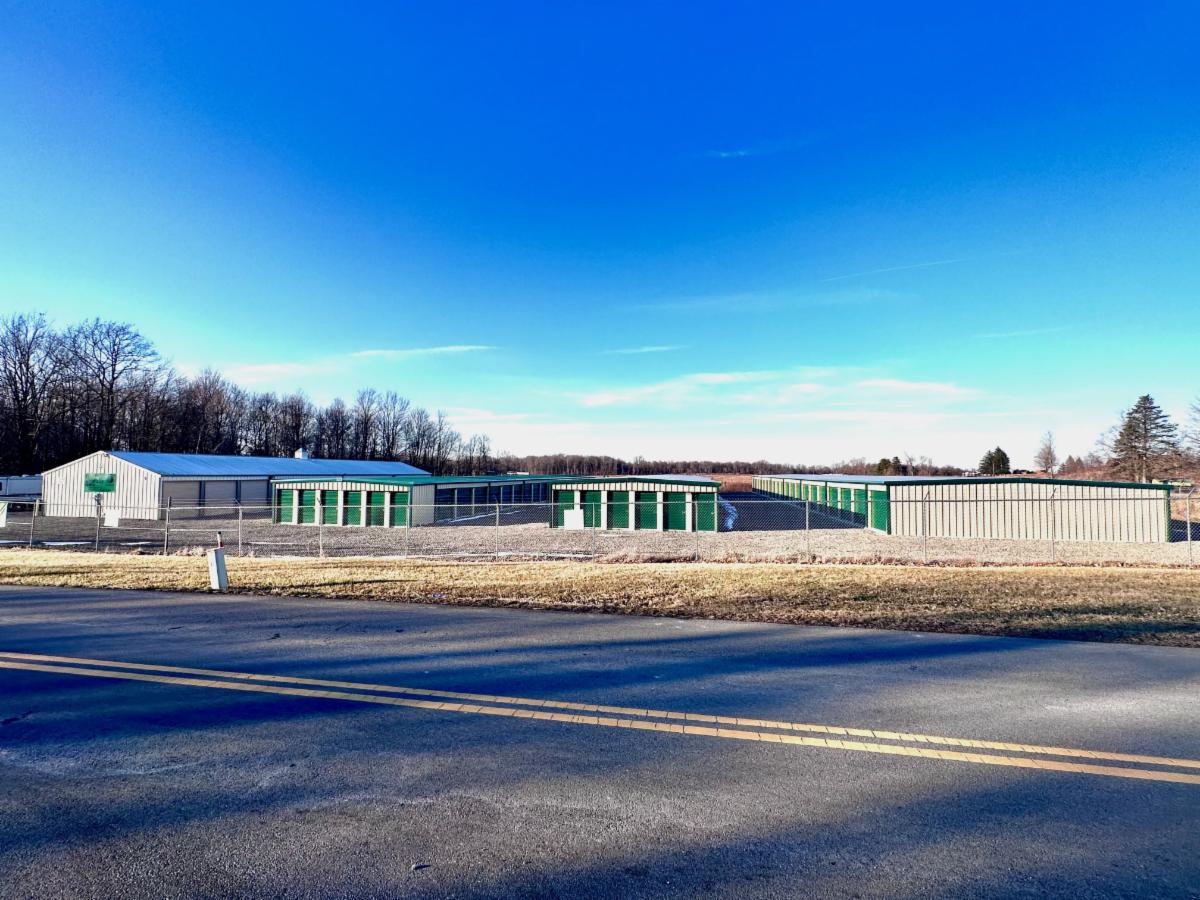 HOT OFF MARKET 156 UNIT Self Storage Property PLUS 20+ RV SPOTS with ...