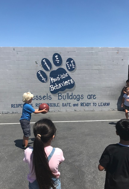 Welcome Back Vessels Bulldogs!
