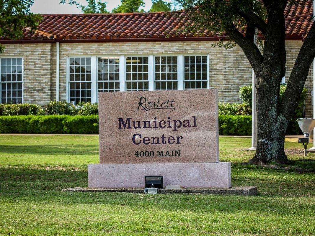 Friday at 5 - April 25, 2025