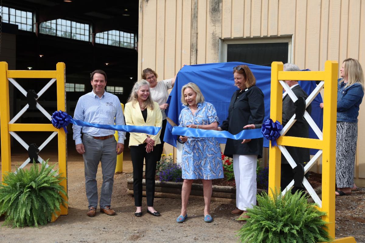 The Virginia Horse Center Dedicates the Jacqueline & George Ohrstrom ...