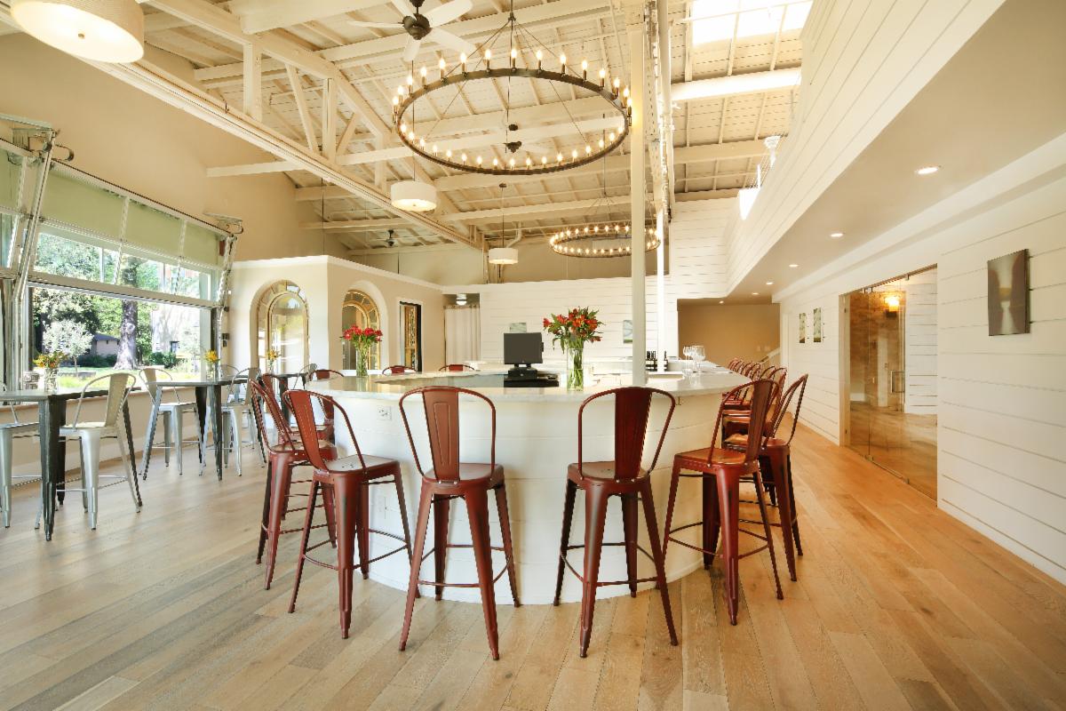 All-Day Wine Tasting in Downtown Healdsburg for $30