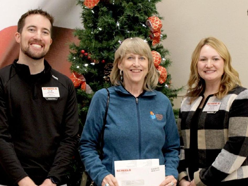 Celebrate Mentoring Month: Become a Mentor Today!