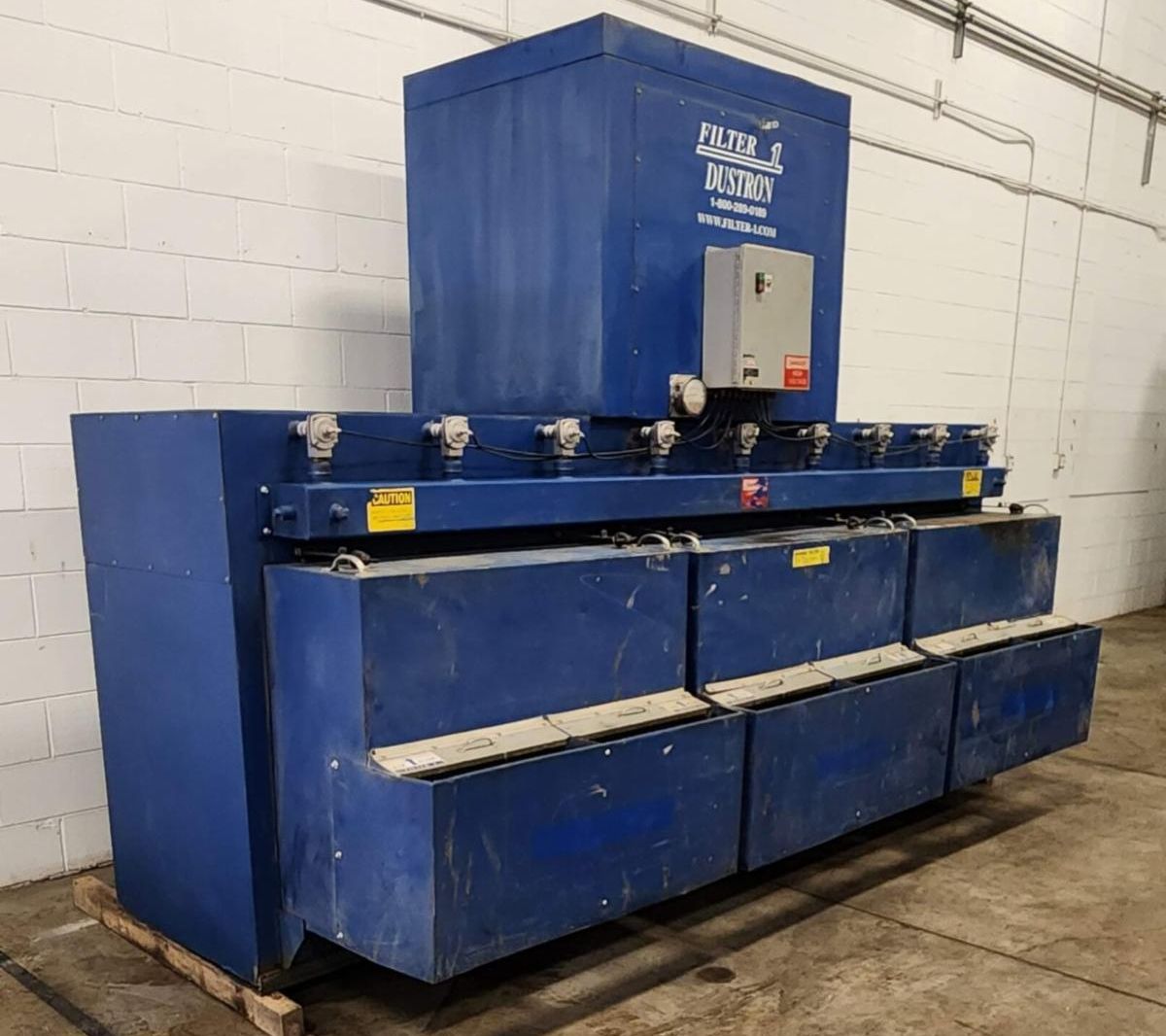 Used Dust Collectors That Work Hard - Priced to Move!