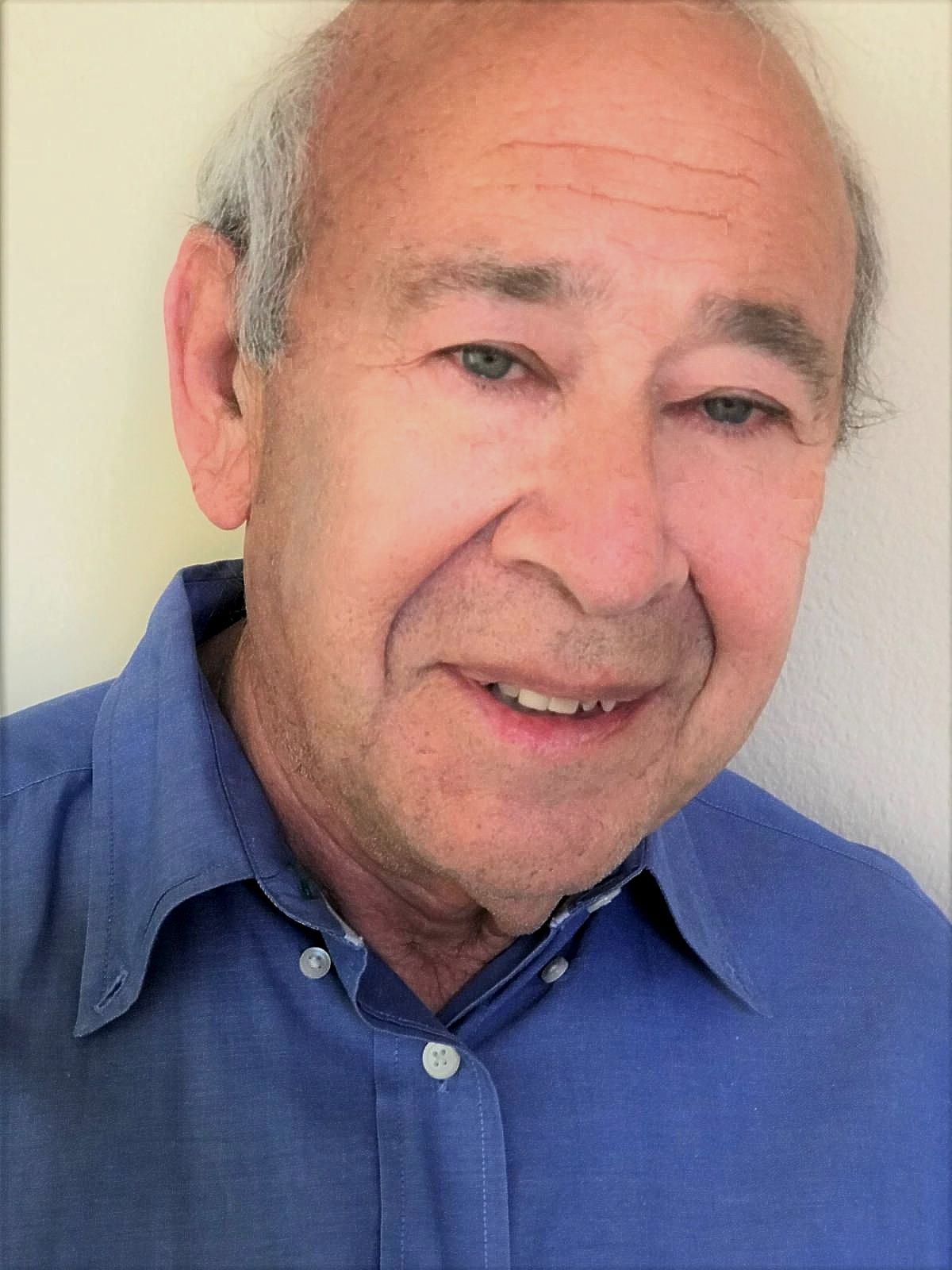 Emeritus Institute News for : The Assoc. Faculty of the Year is Here!