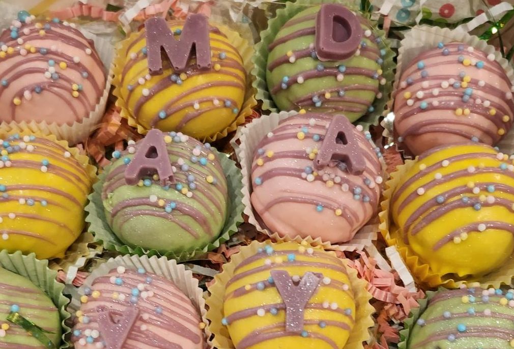 Order May Day Treats for your Luther student!