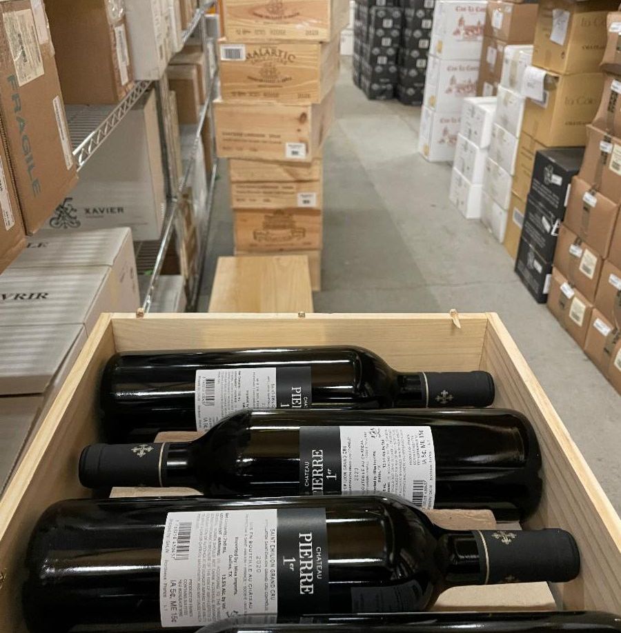 Vin Chicago Wins "Chicago's Best Wine Shop" Award from Chicago Reader!