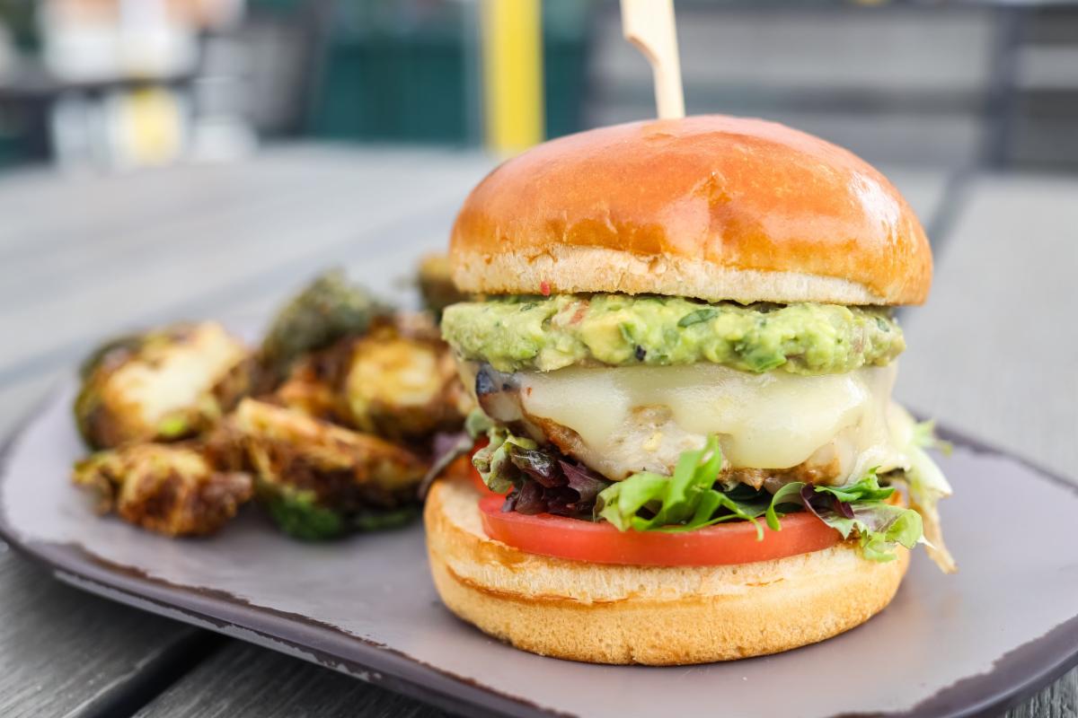 Weekend Burger & Brunch Special