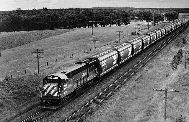 Popular 56' ACF Center Flow Hoppers