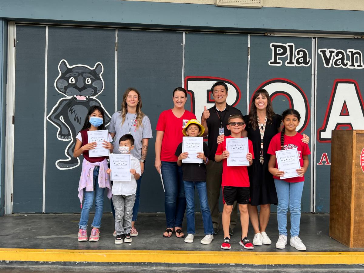 2022-2023 Plavan Panther Pride Issue #2 October 8, 2022