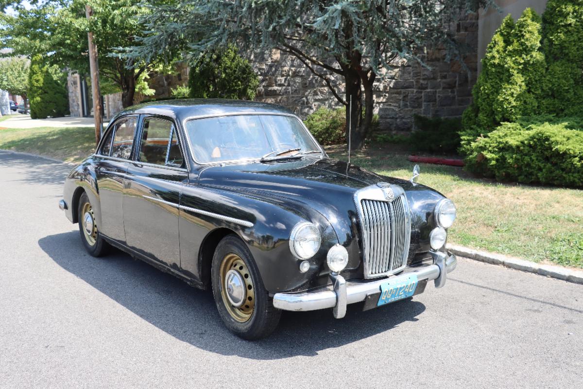 1957 MG Magnette ZB with Manual Gearbox