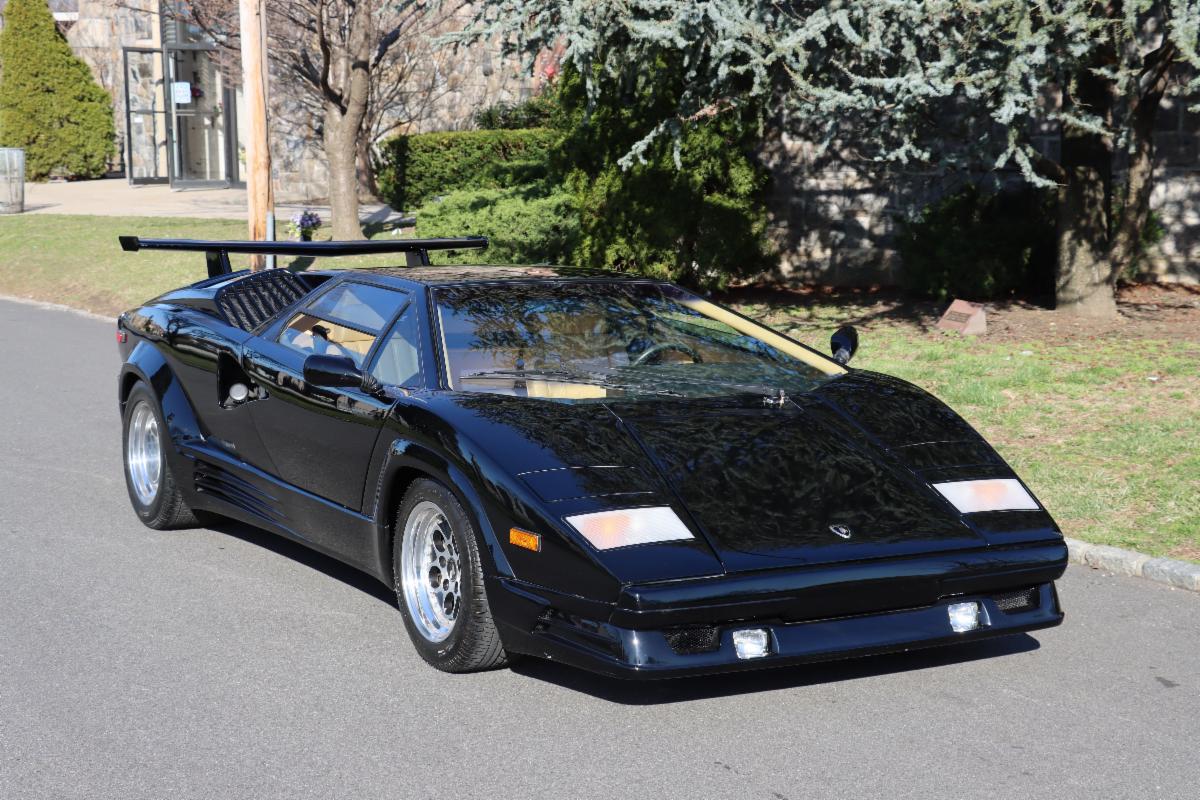 Gorgeous 1989 Lamborghini Countach Anniversary with Small Bumpers: 5k ...