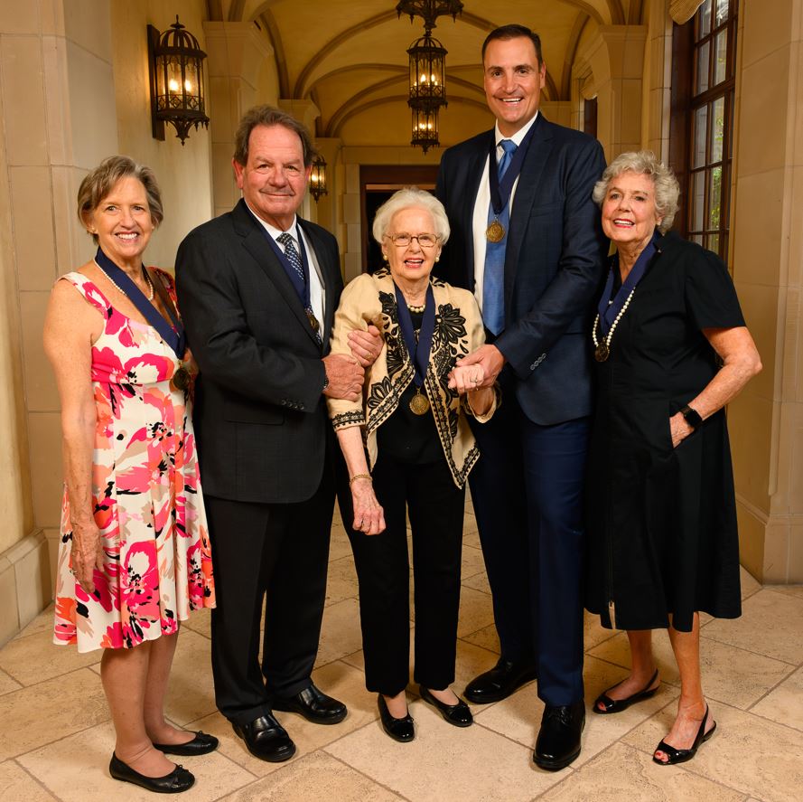 Highland Park High School Alumni Association- September 2023 E-News