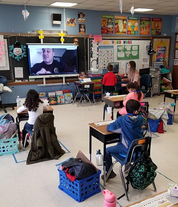 Inside: First Grade Word Detectives, Celebrating Kindness, Mobile App ...