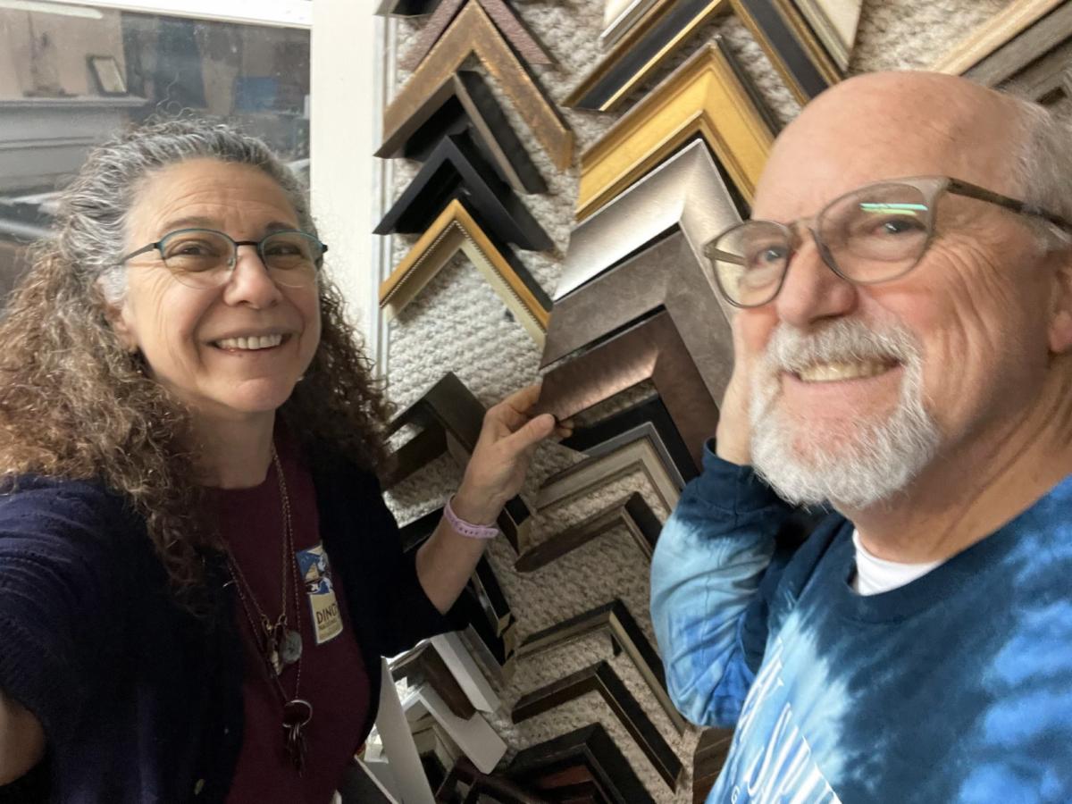 Happy Holidays and news from Susan Lenz at Mouse House