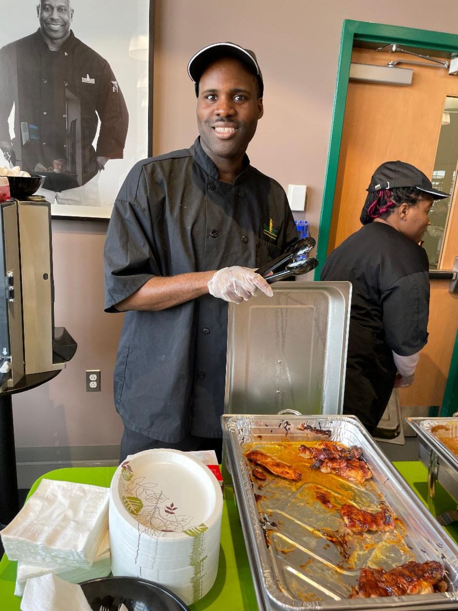 Stop by the Discover Cafe on Wednesday for our Kitchen School buffet!