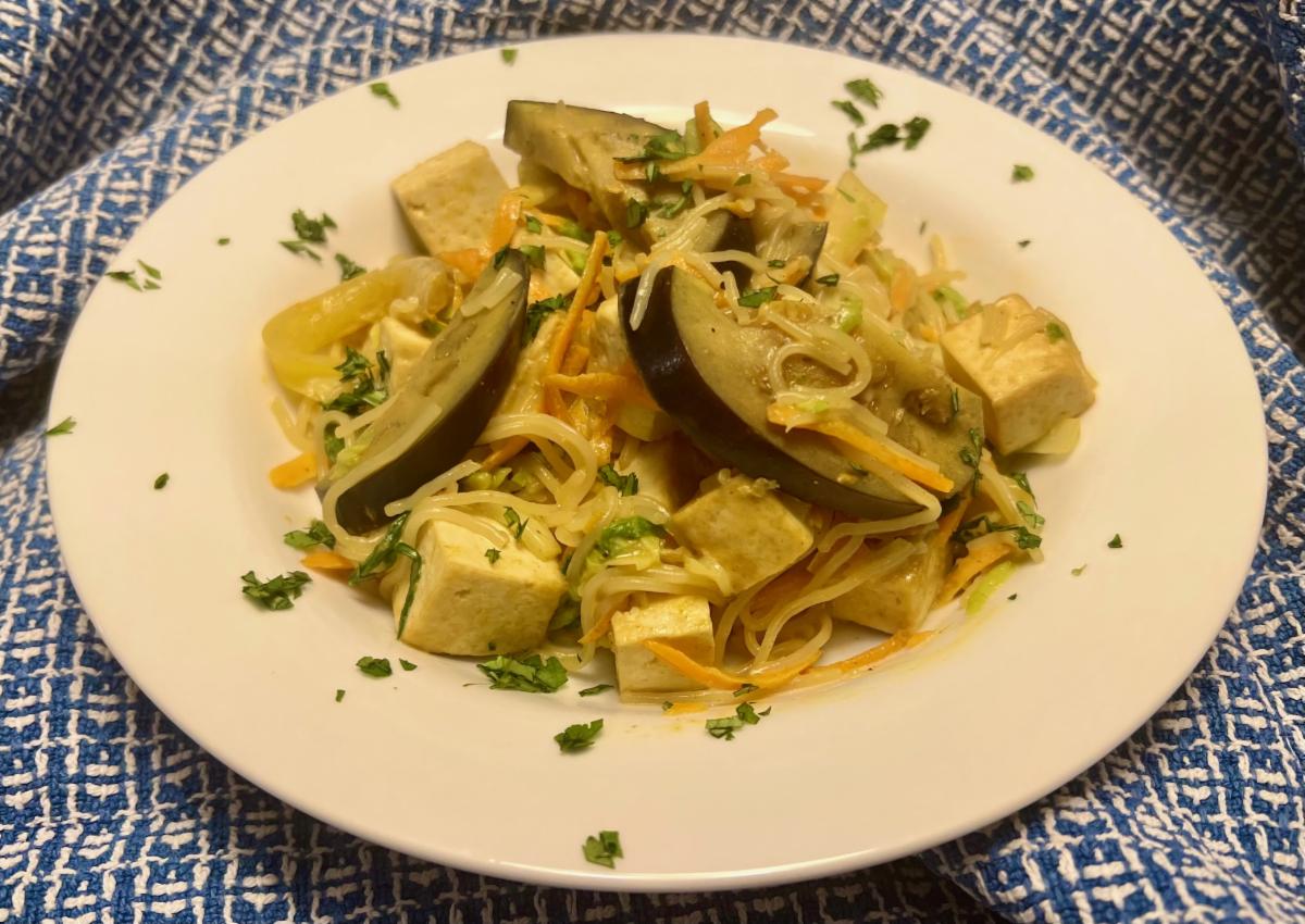 Today: Curried Tofu with Vermicelli Rice Noodles!