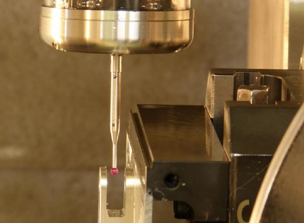 Contract 3-5 axis CNC Machining
