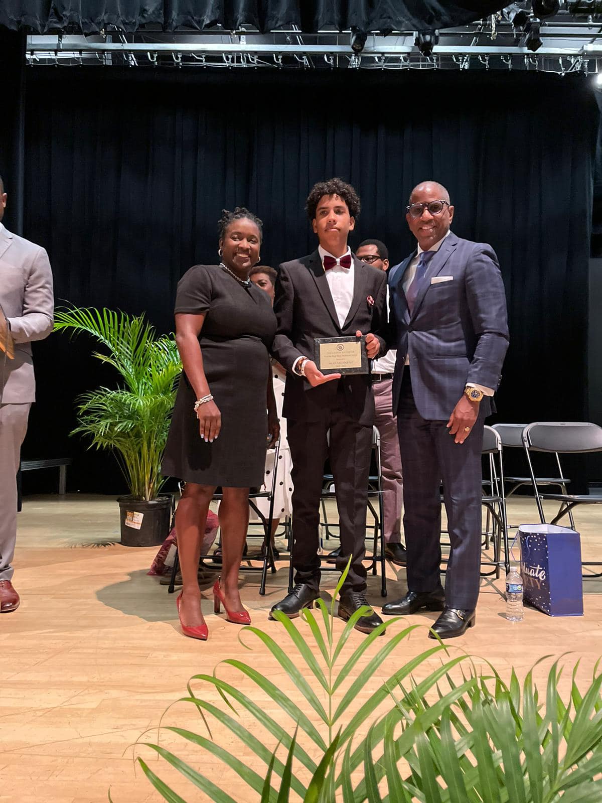 Dr. Steve Gallon III's District 1 Newsletter June 2023 Graduation Edition