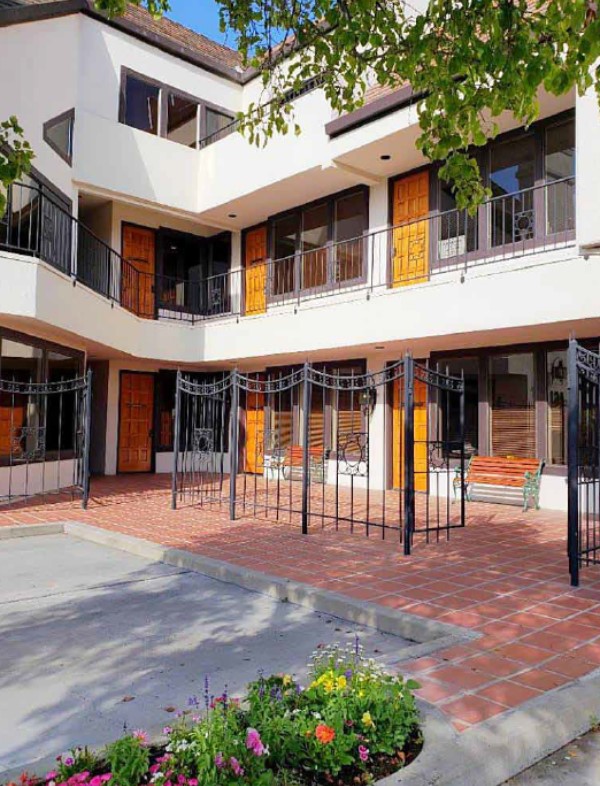 Treasured Estates Curricula Vitae & Introduction