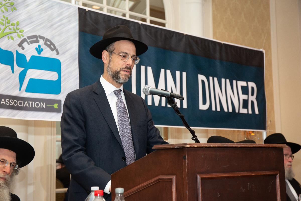 Alumni dinner video and photos inside