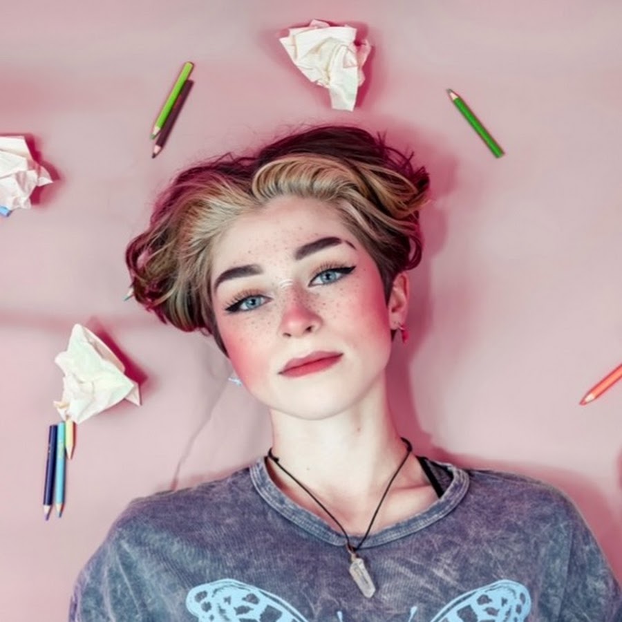 TikTok star Addison Grace shares "I Wanna Be A Boy" and finds home in ...