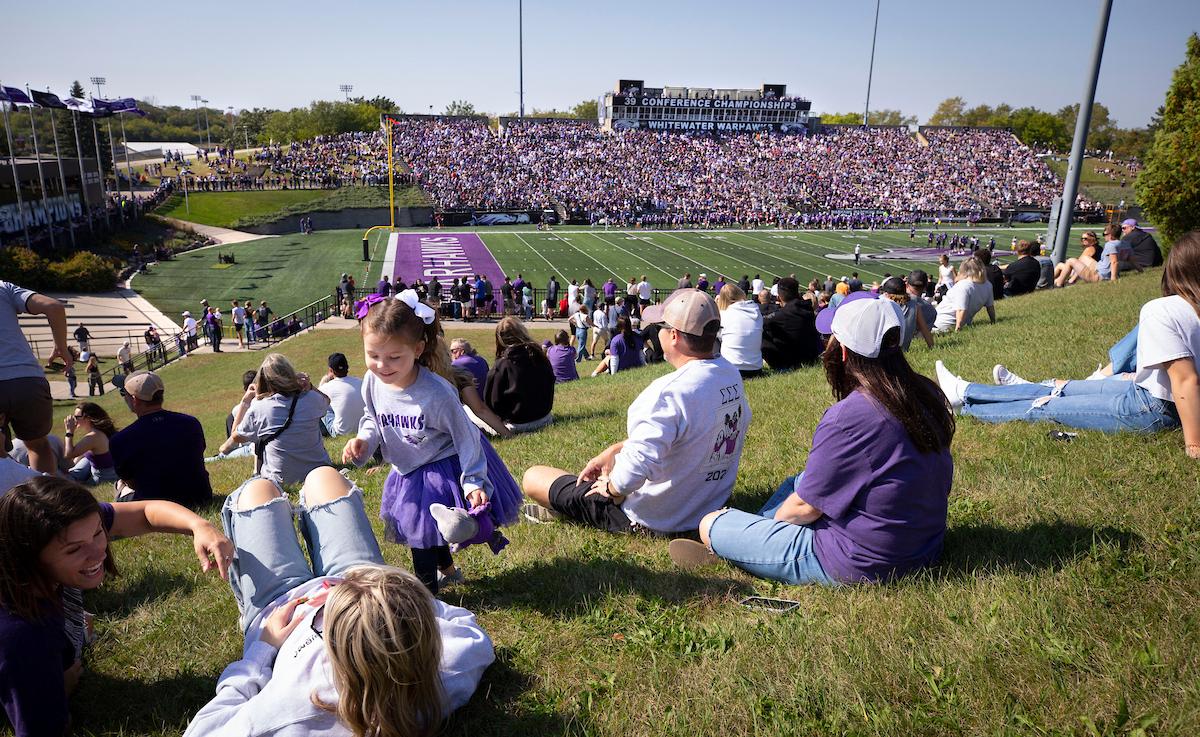 Campus welcomes the largest freshman class in a decade