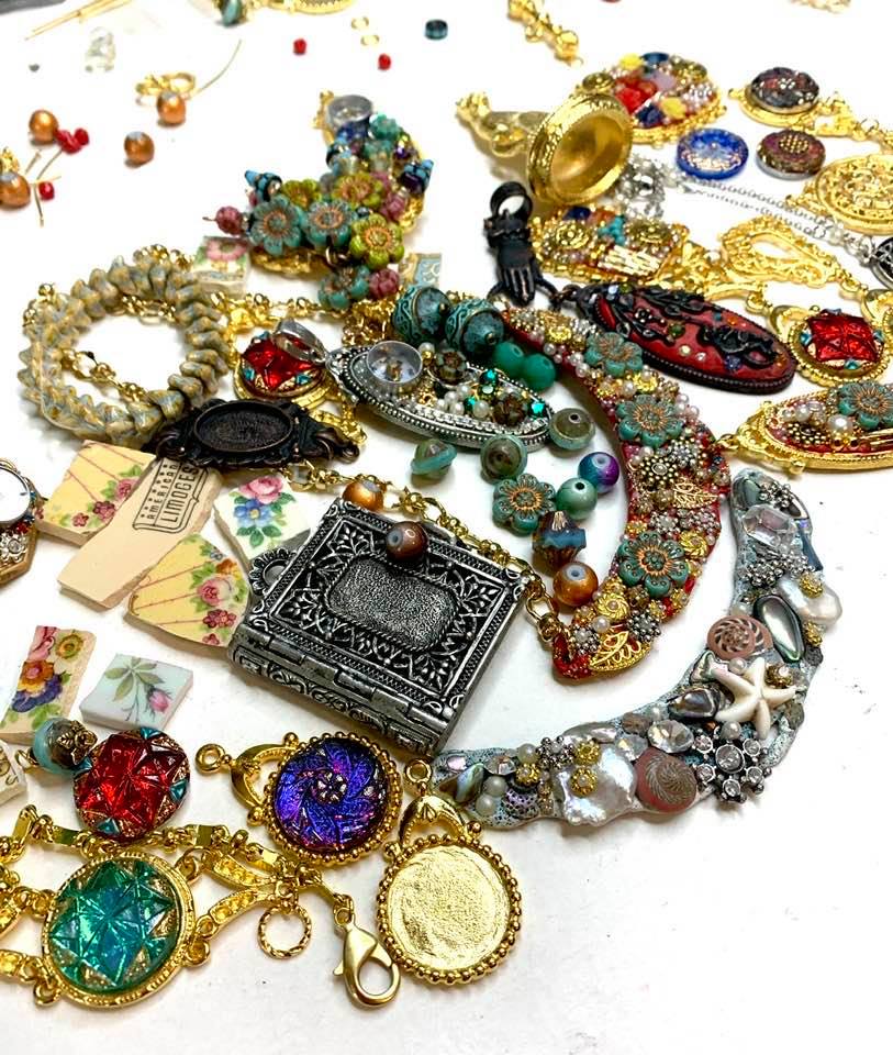 More of the Best of B'sue Boutiques Inside, Don't Miss It