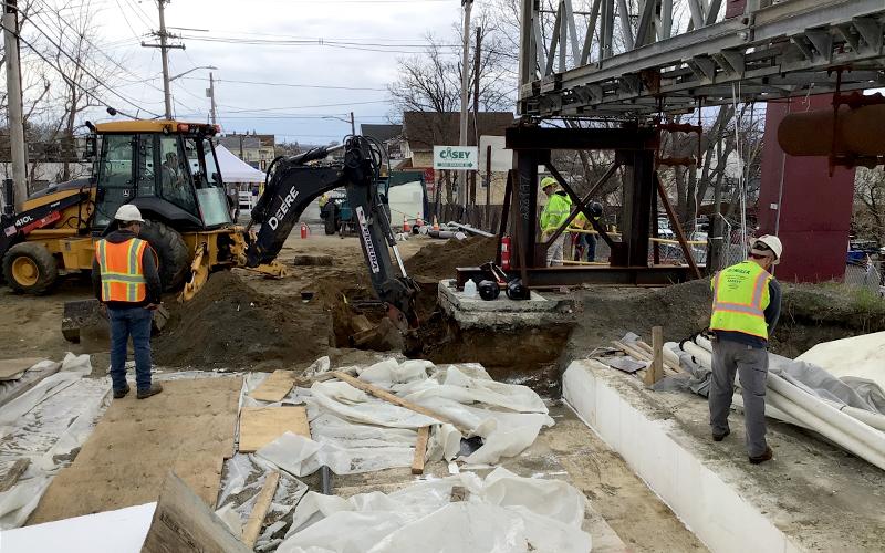 RIDOT Project Updates - Be on the Lookout for Construction Workers