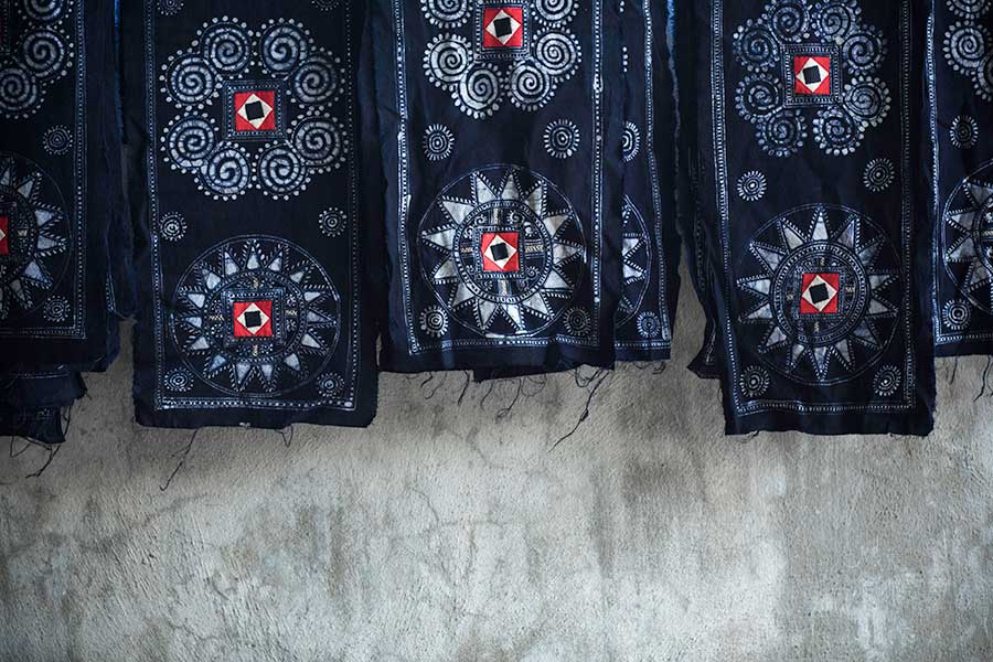 Pieceful Daily Deal - Indigo Way Mystery Fabric Bundles! CORRECTION
