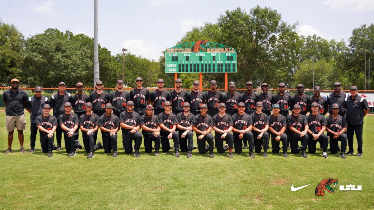 CONGRATULATIONS: Rattlers Celebrate Rattlers