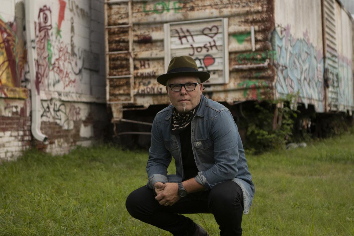 Nashville Songs & Stories | Writers in the Round featuring Brett James ...